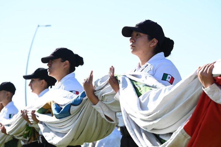 Renuevan compromisos para fortalecer valores cívicos – Contexto NN